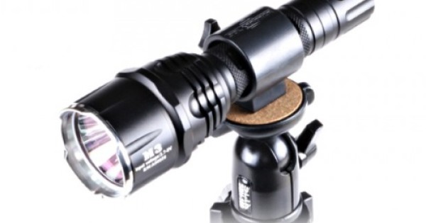 Tripod Mounting Flashlights - LED Flashlights with Tripod Mount Feature ...