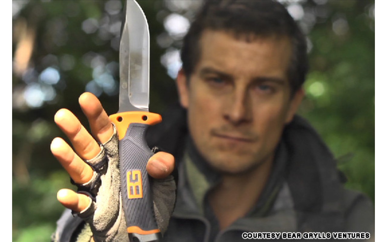Gerber Bear Grylls Ultimate Fixed Blade Knife - Serrated Edge ...