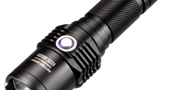 Nitecore EC25 Cobra - Palm Sized LED Flashlight, Nitecore EC25 960 ...