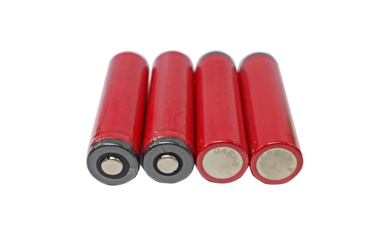 Sanyo 18650 2600mAh 3.7v Rechargeable Li-ion Battery (UR18650FM) 18650 ...